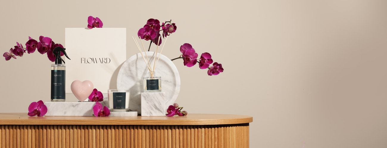 Online Flowers & Gifts Delivery in Kuwait | Floward | Same-Day Flowers ...