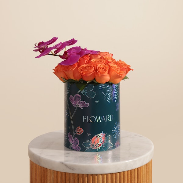 Buy and send New Year's Golden New Beginnings Flower Box | 30 Flowers ...