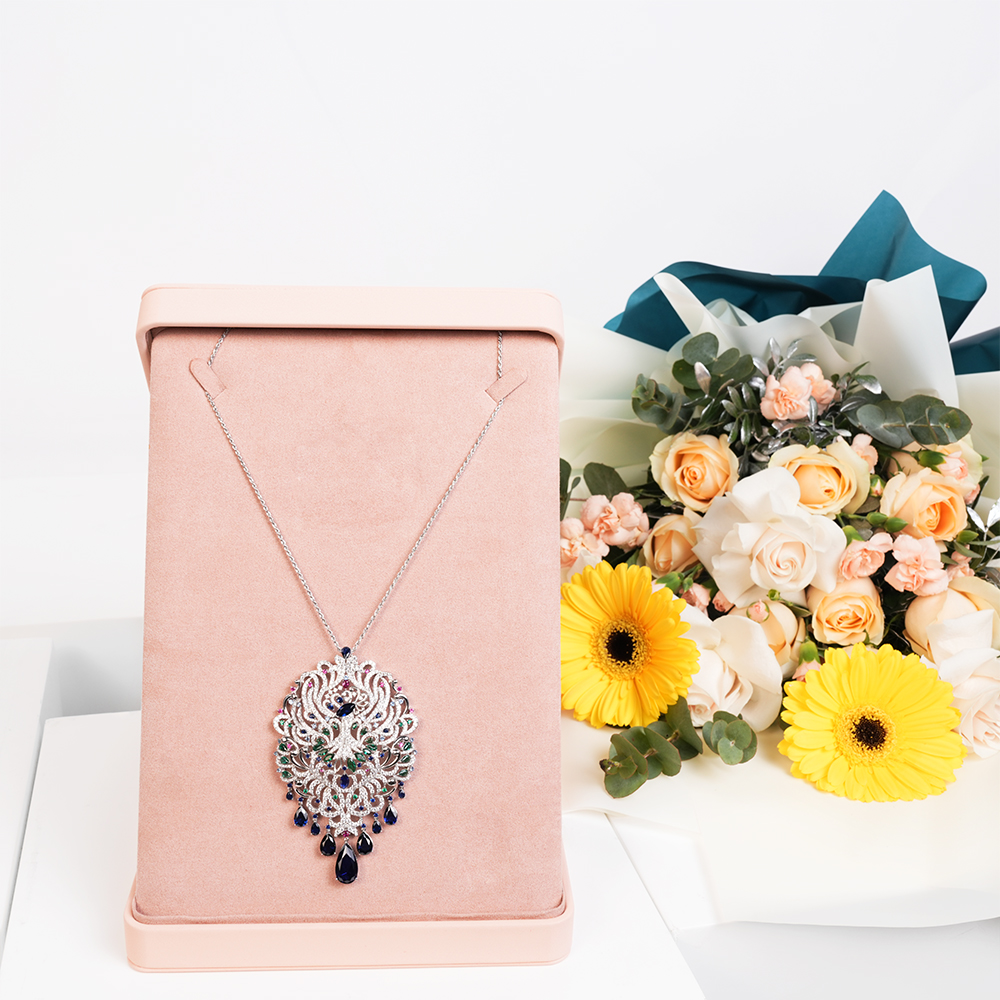 Online Flowers & Gifts Delivery in Qatar | Floward | Same-Day Flowers ...