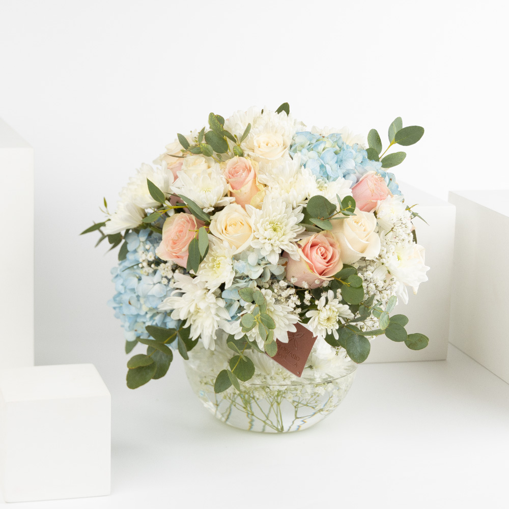 Online Flowers & Gifts Delivery in Bahrain | Floward | Same-Day Flowers ...