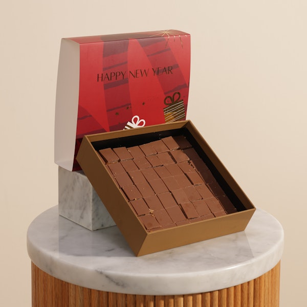 Buy and send Hanoverian Happy New Year Chocolates Box | 700 gm gift ...